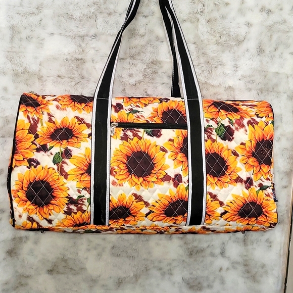 N Gil | Bags | Sunflower Quilted Travel Or Work Duffel Bag | Poshmark